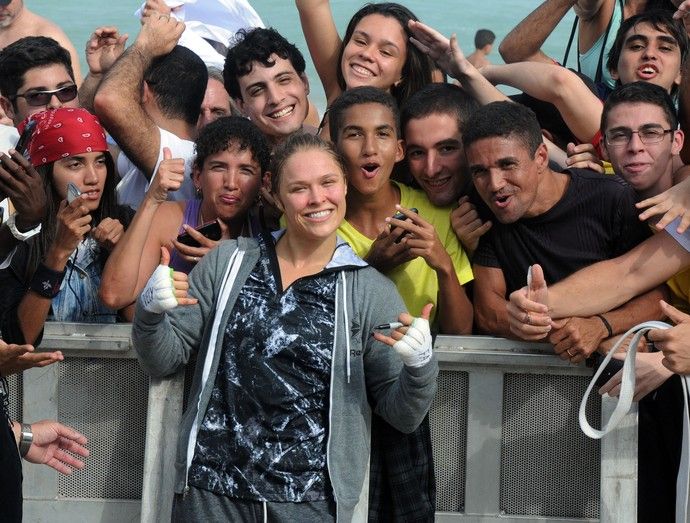 Watch Ronda Rouseys Open Workout In Brazil For Ufc 190 7396