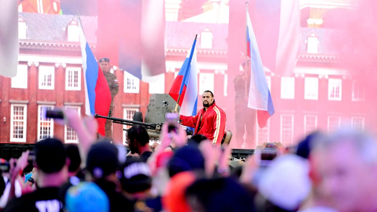 Rusev Teases Iconic WrestleMania Entrance