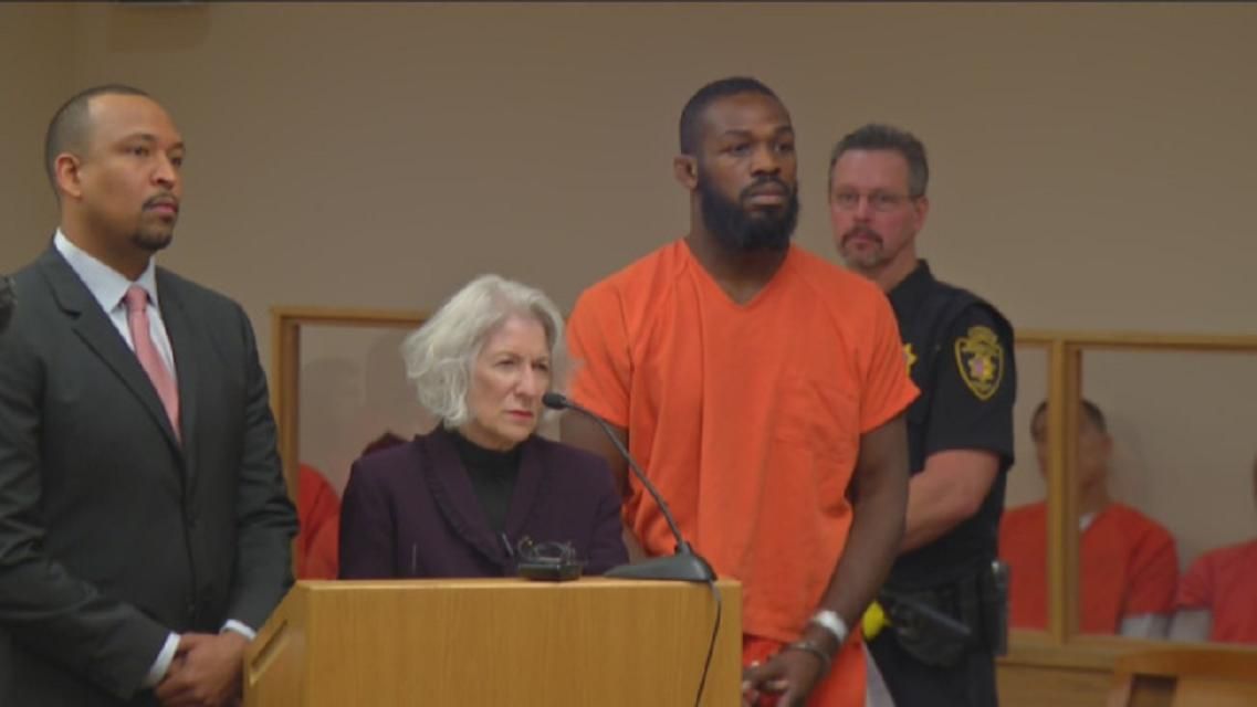 UFC Champ Jon Jones Reportedly Threatens to Kill Drug Tester And Is ...