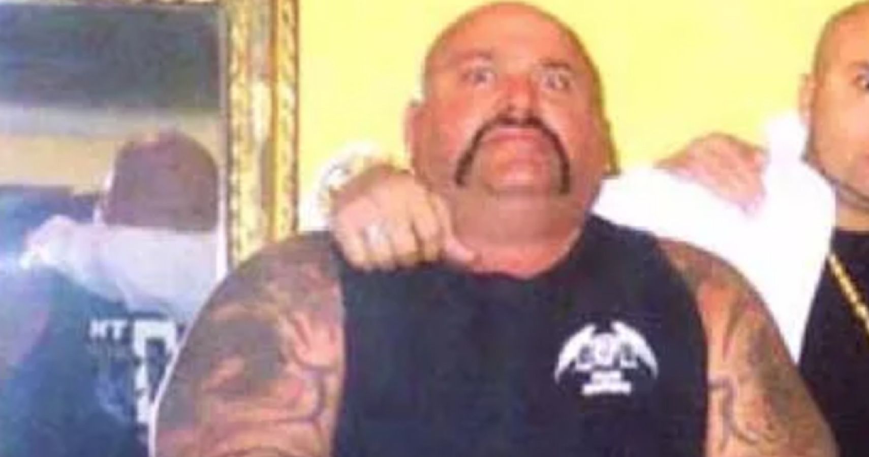 15 WWE Superstars Who Legitimately NEED Psychiatrist Help