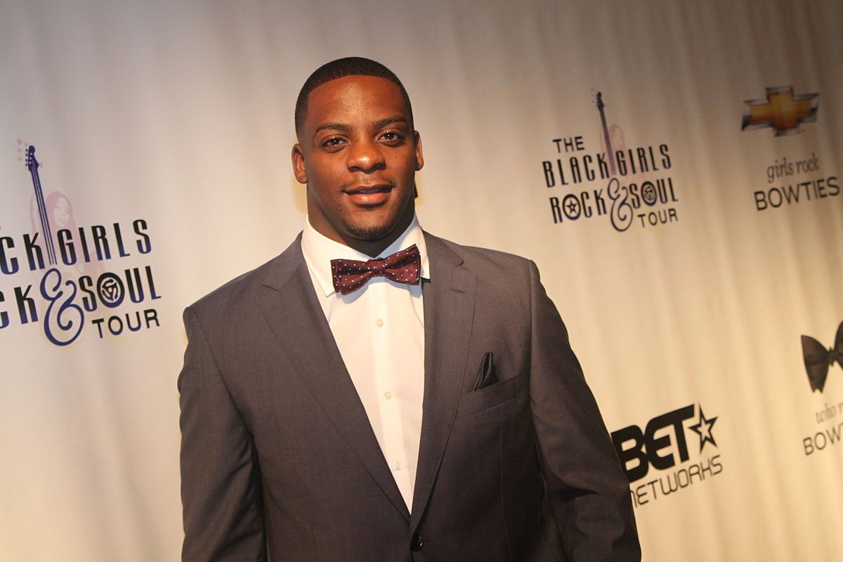 10 Things You Didn't Know These NFL Players Did With Their Money