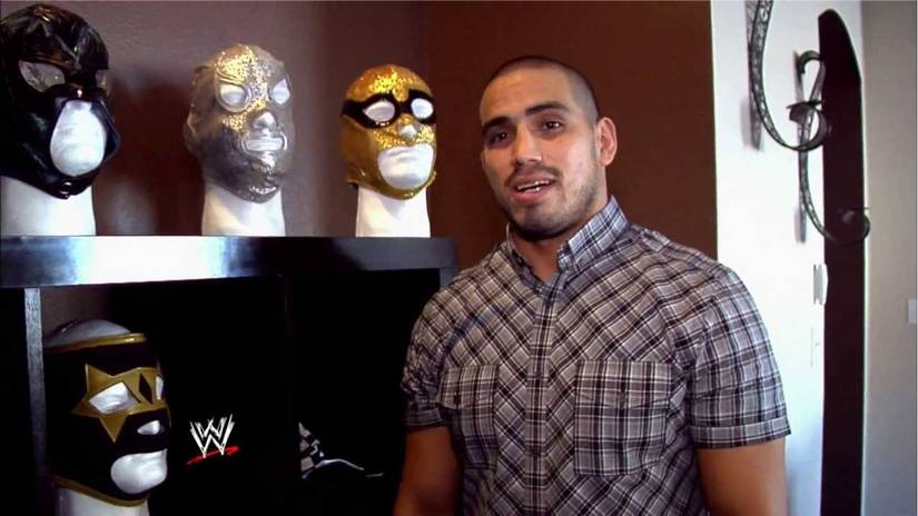 What These Wrestlers Look Like Without Their Mask On