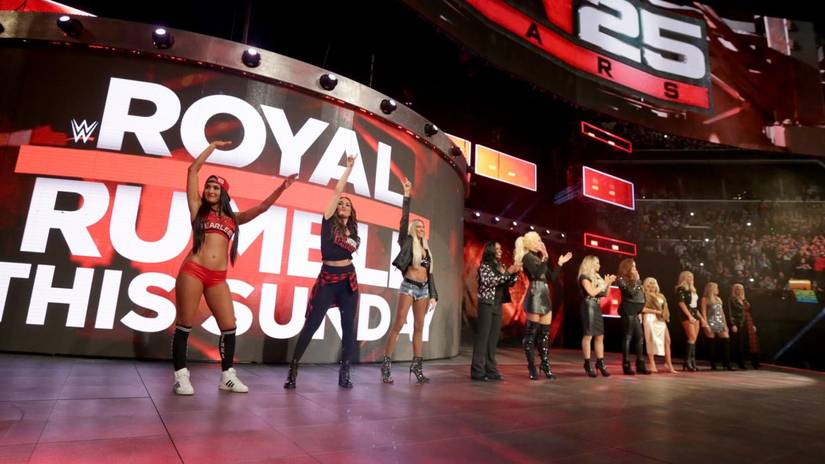 Raw 25 Crowd Proves How Important Fan Interaction Is
