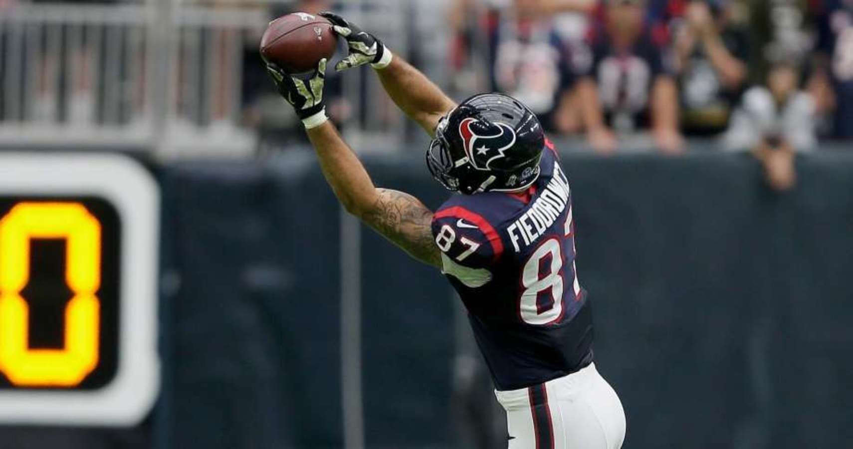 C.J. Fiedorowicz Retires After Multiple Concussions Last Season