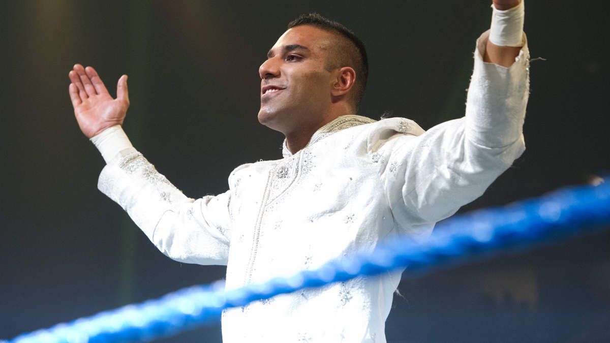 10 WWE Stars That Transformed For The Better (And 10 That Didn’t)