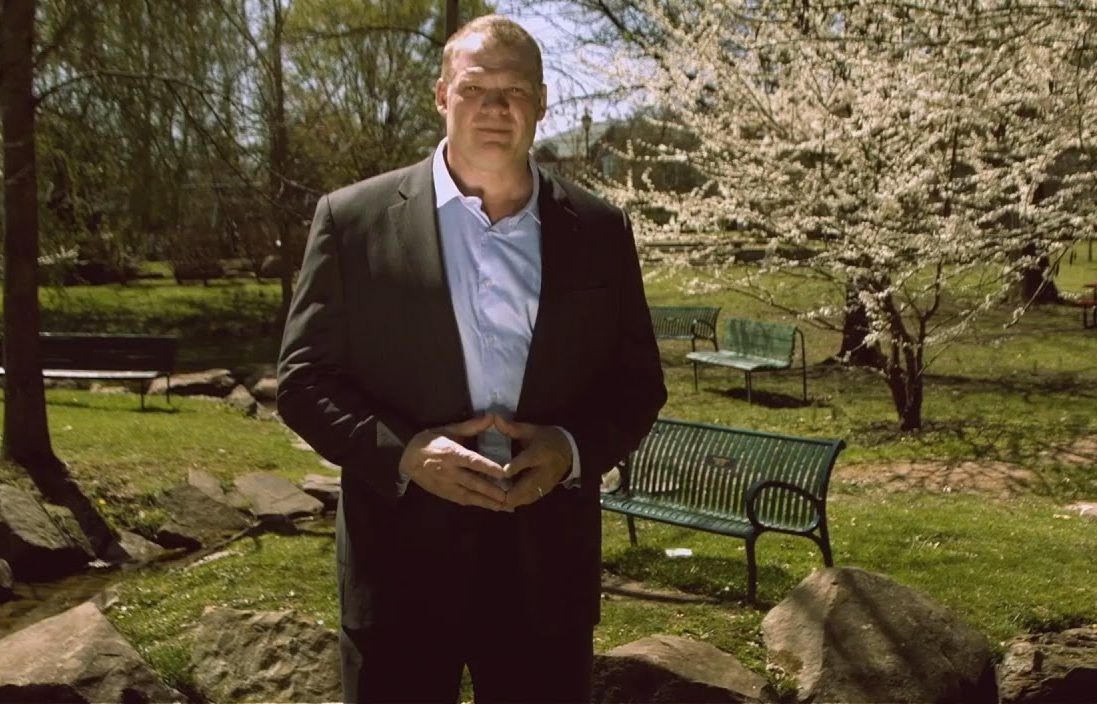 10 WWE Stars That Grew Up With Money & 10 That Didn’t