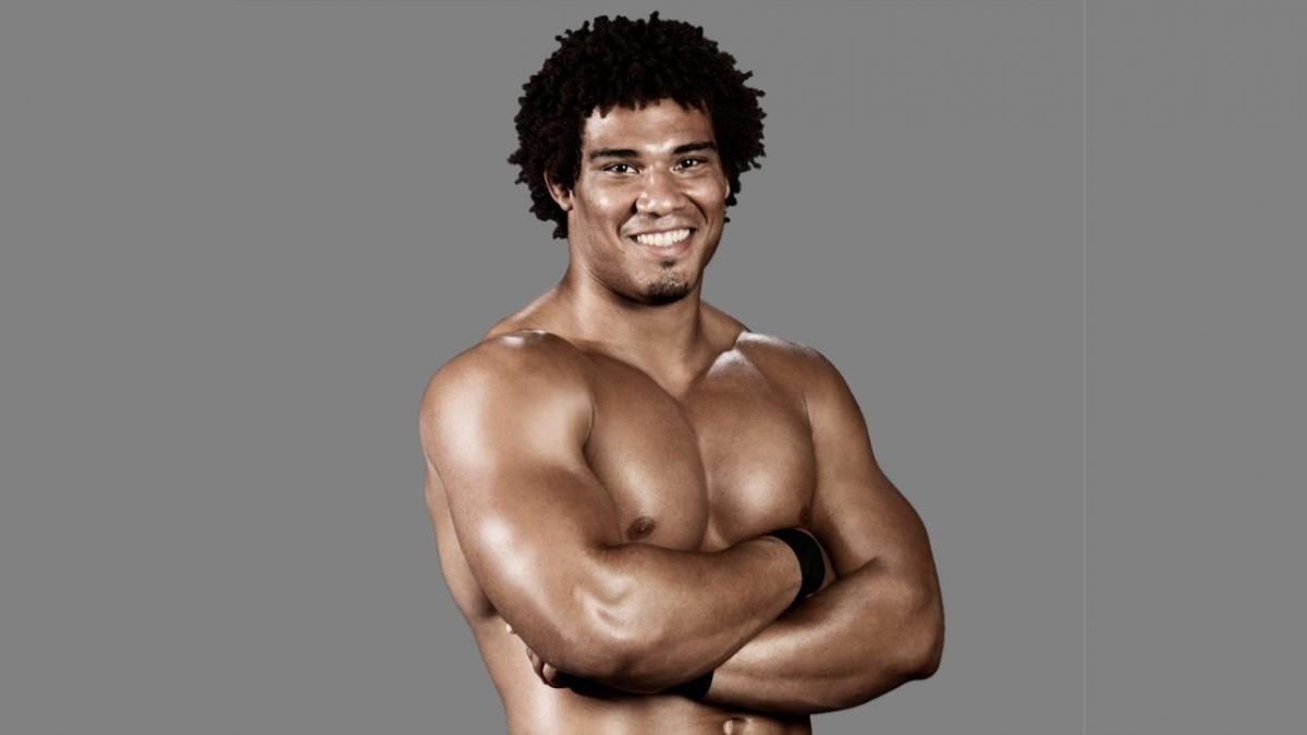 15 Current WWE Stars That Looked Unrecognizable During Their Rookie Year