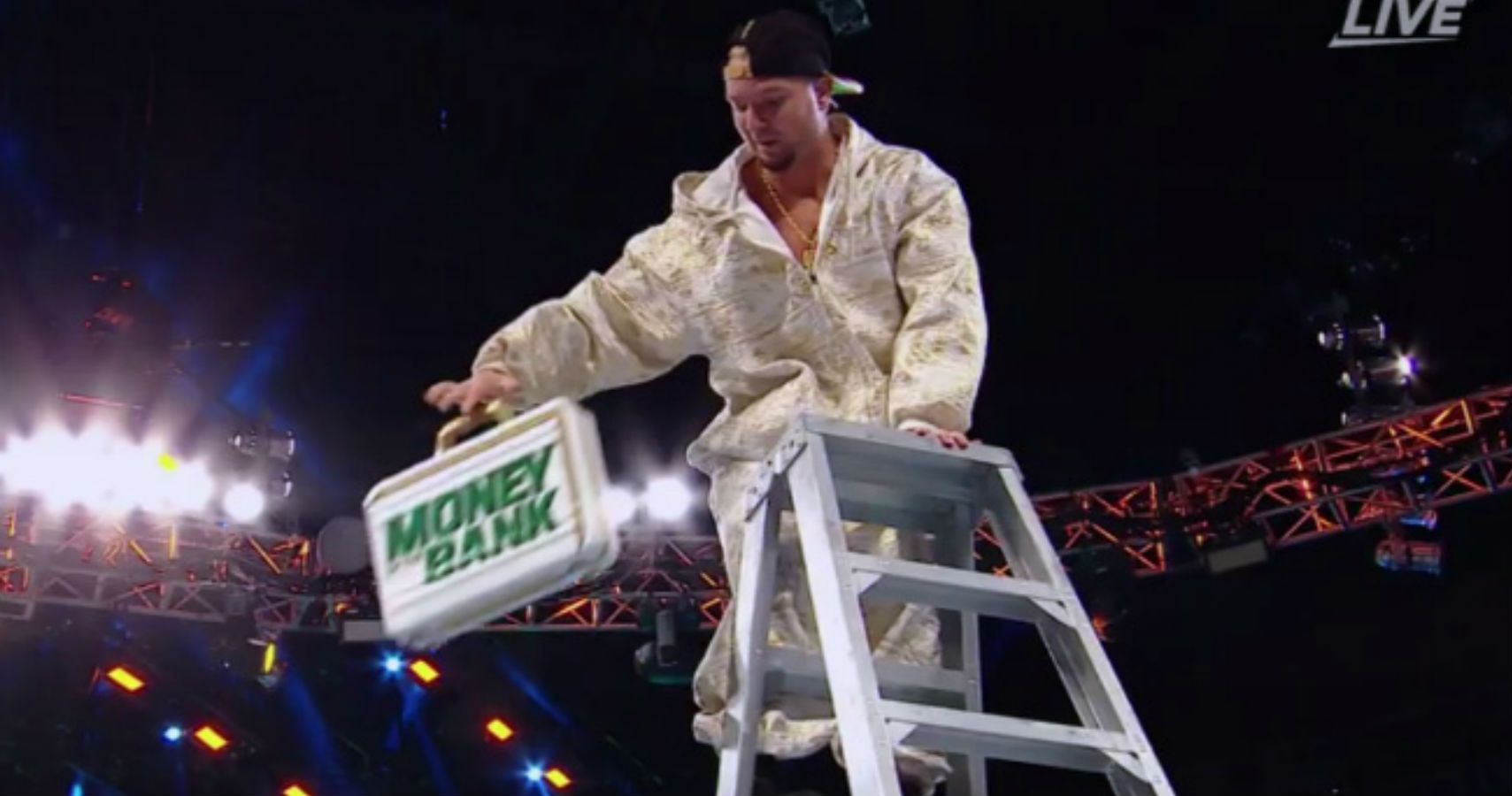 James Ellsworth Jokes That He Should Enter The Women's MITB Match
