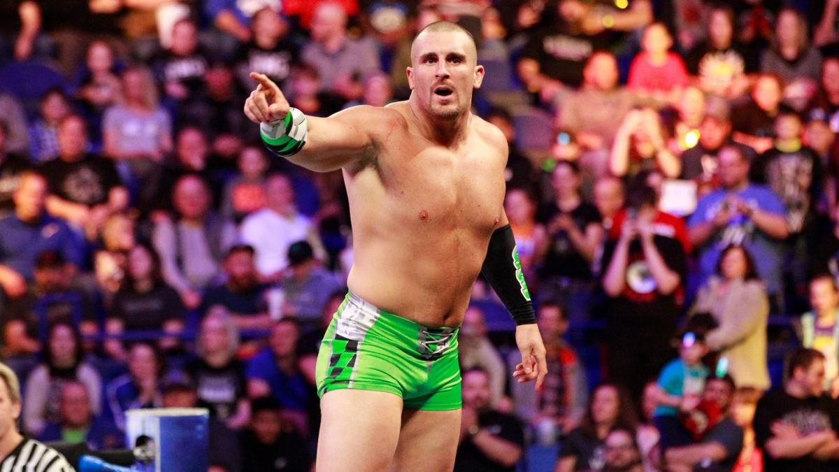 5 Worst WWE Attires From The 2010s (& The 5 Best)