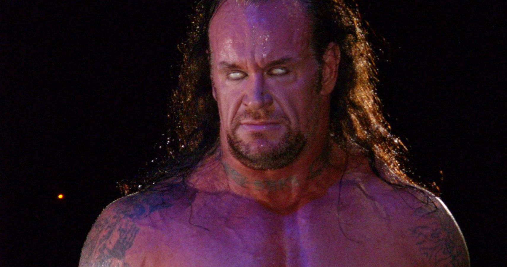 Ways WWE Screwed Up This Week - Allowing Undertaker To Join Social Media