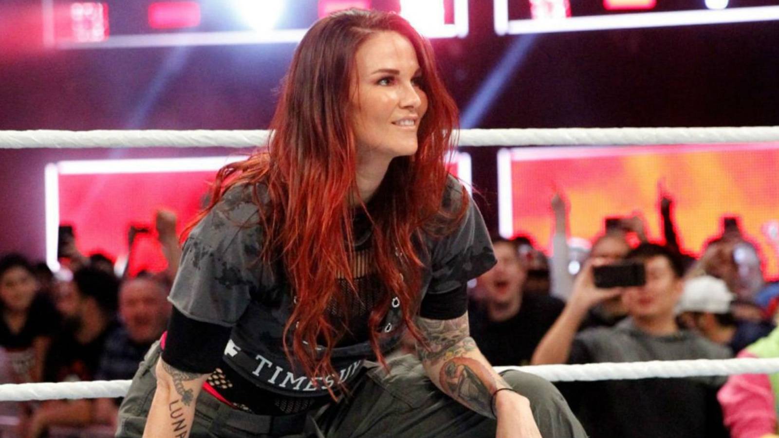 WWE Hall of Famer Lita Will Return Against Mickie James At Evolution