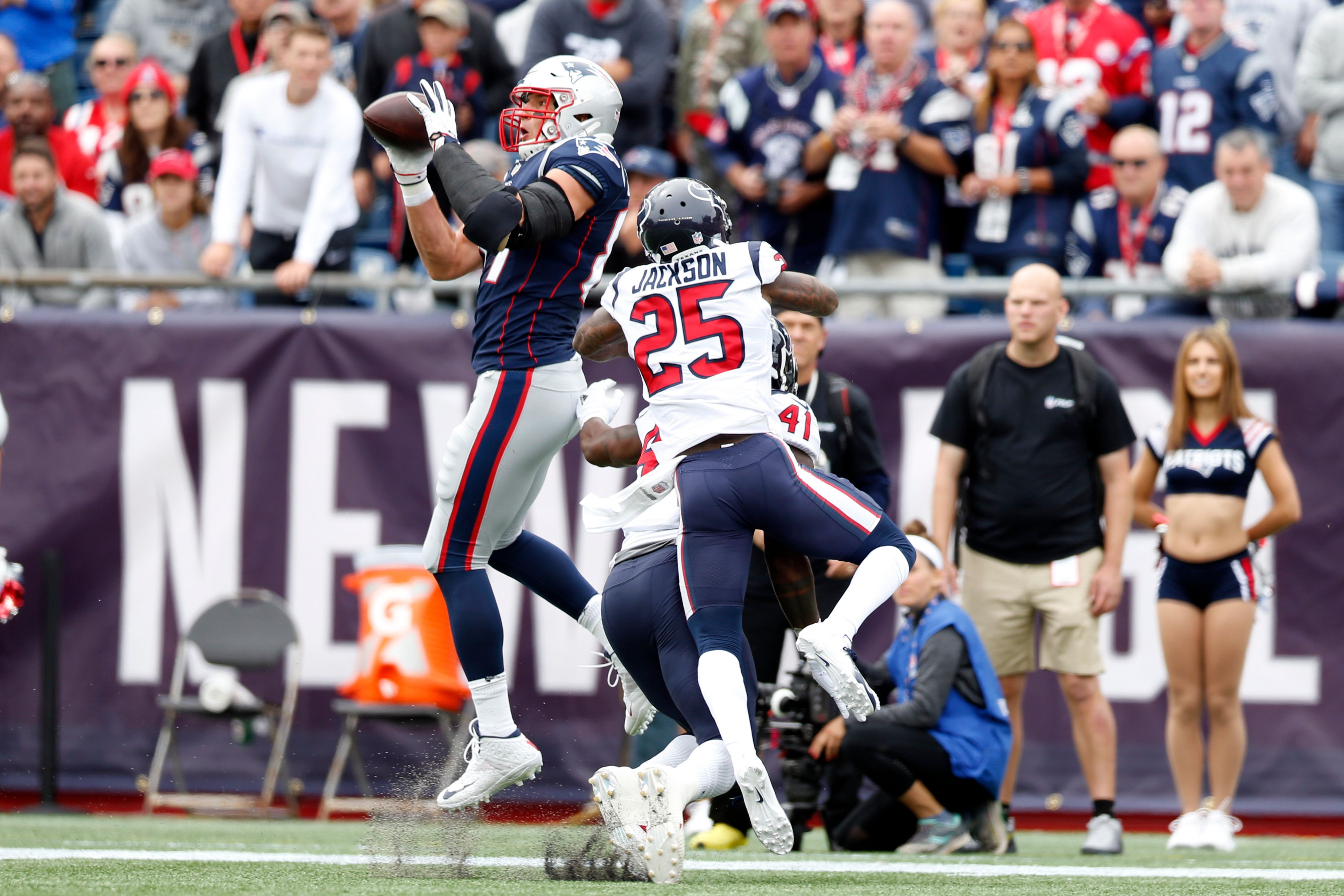 Texans' Aaron Colvin Takes Shot At Refs For Controversial Catch Ruling