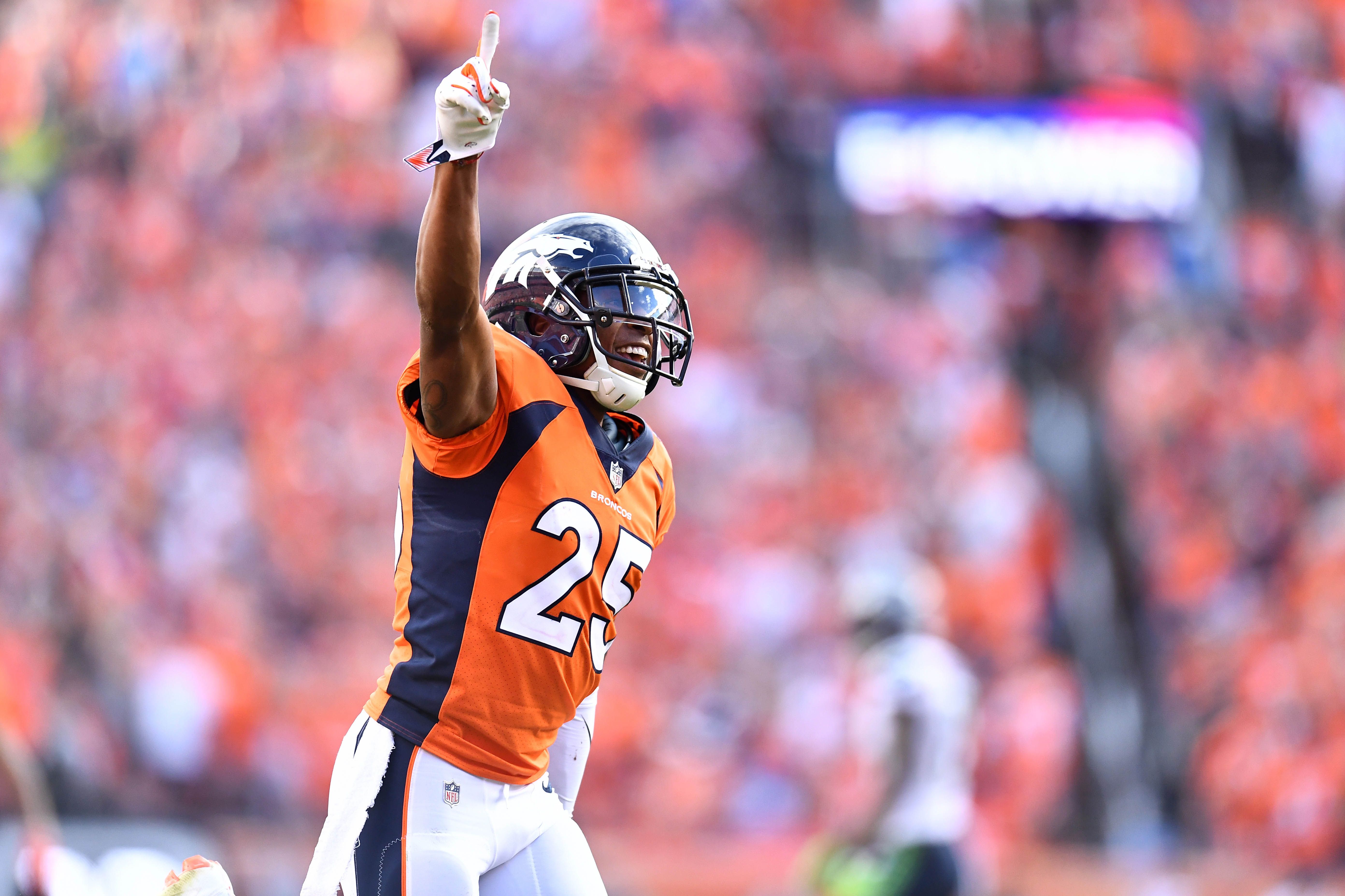 Chris HarChris Harris Says Broncos Can Stop Chiefs & Patrick Mahomes