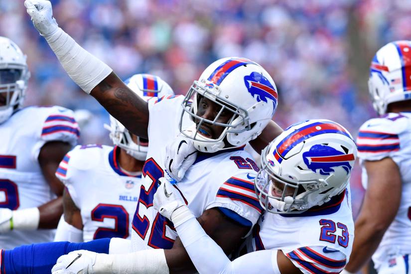 Bills' Vontae Davis Retires Mid-Game As Buffalo's Season Gets Worse