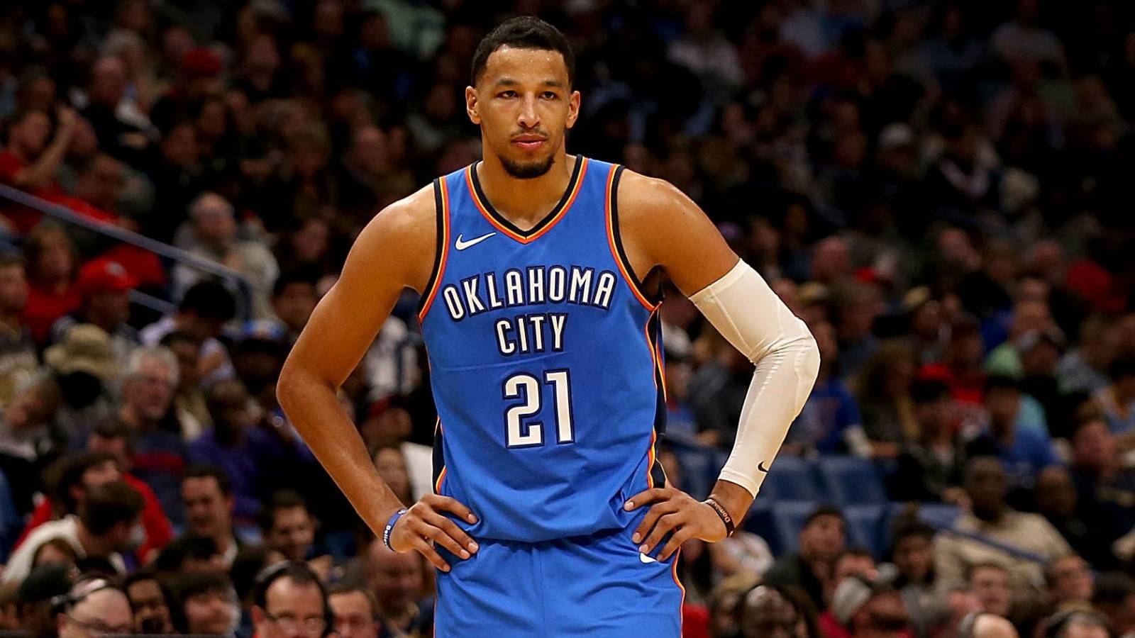Thunder's Andre Roberson To Miss At Least 2 Months After Knee Surgery ...