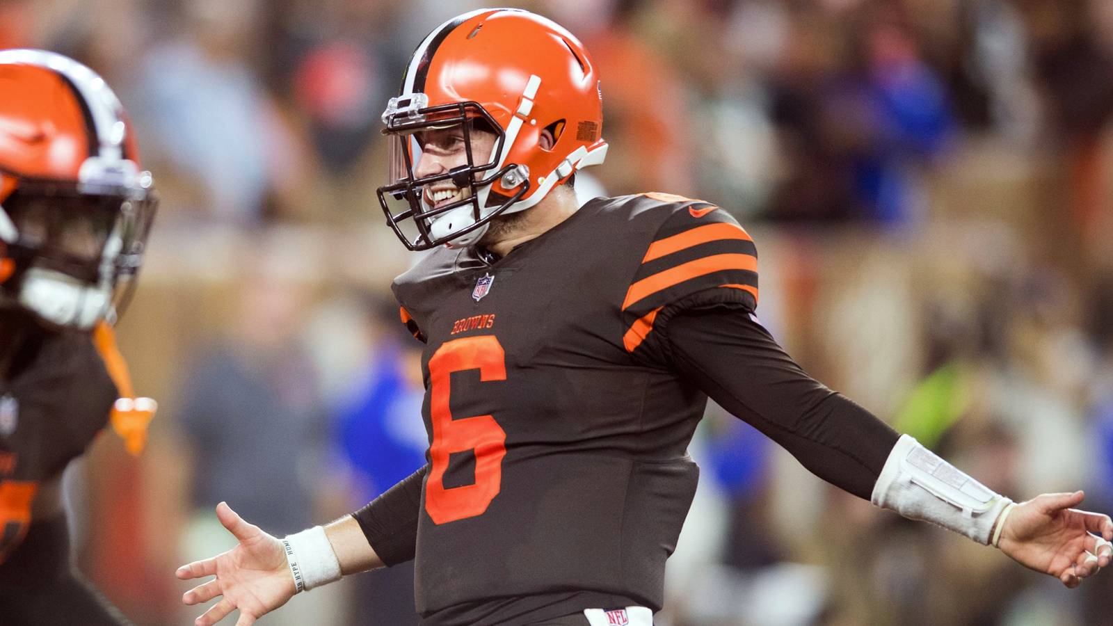 Johnny Manziel Pens Letter To Baker Mayfield Highlighting Their Differences