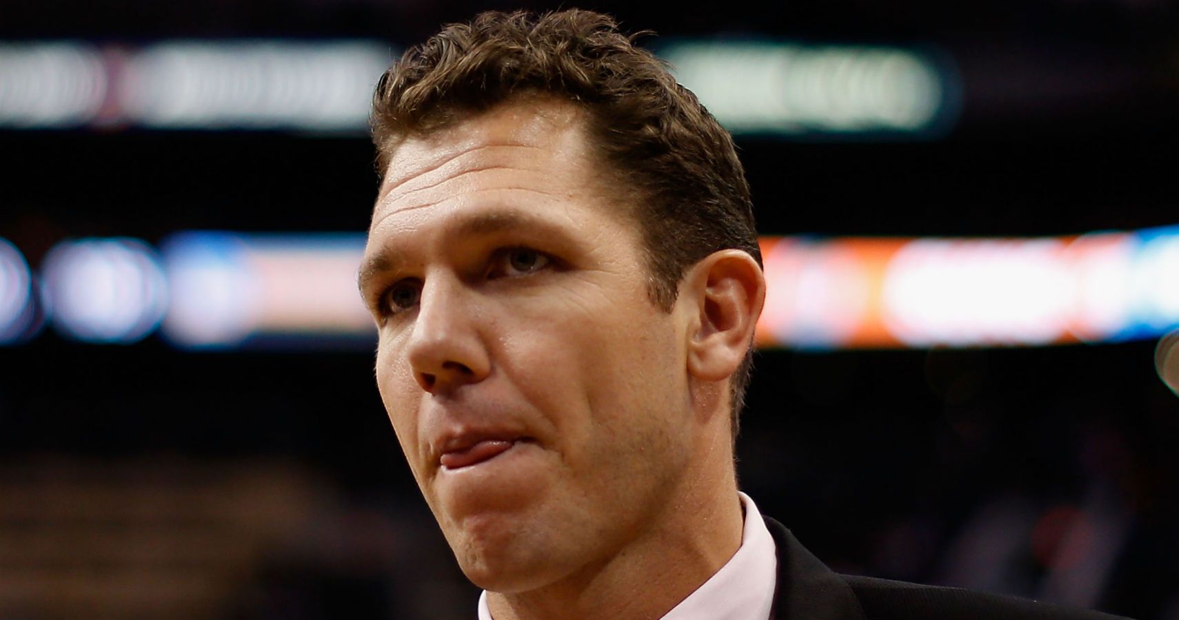 Luke Walton Says He Will Tinker With Lakers Lineup After Preseason Loss
