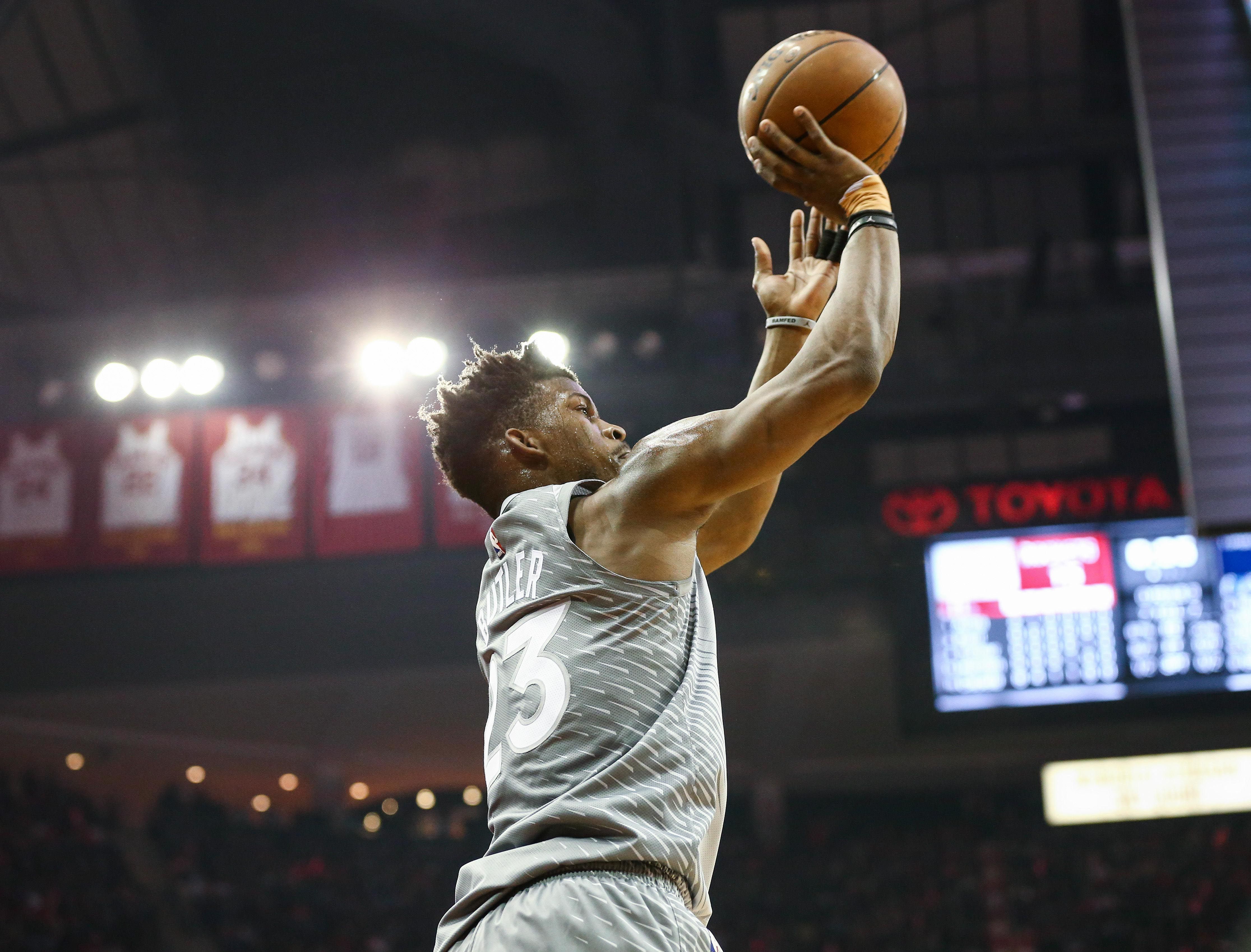 Rumor: Mavericks and Clippers Enter Jimmy Butler Sweepstakes