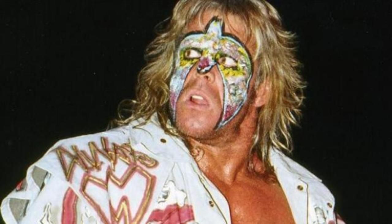 10 Signing Decisions That Hurt WCW (And 10 That Saved It)