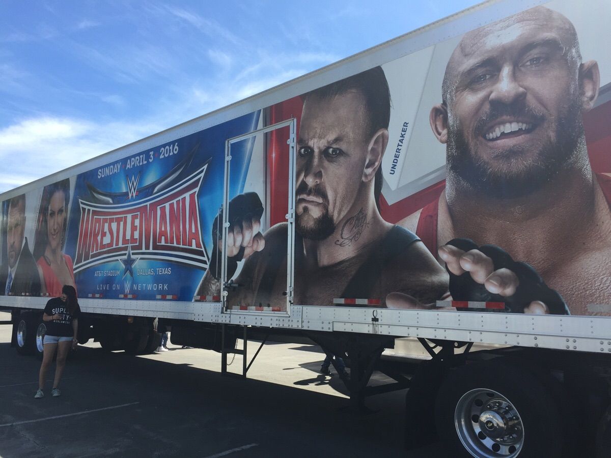 25 Crazy Details Behind The Making Of WrestleMania