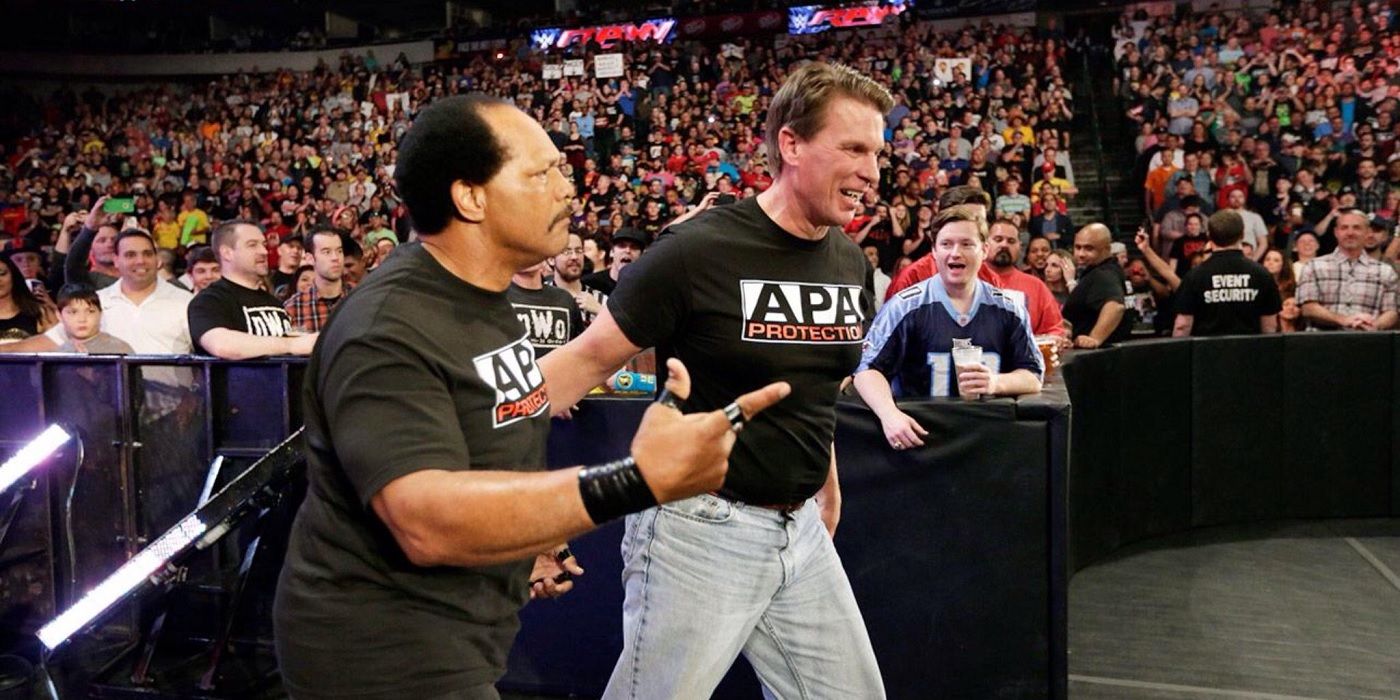 5 Tag Teams That Are Close Friends & 5 That Couldn't Get Along