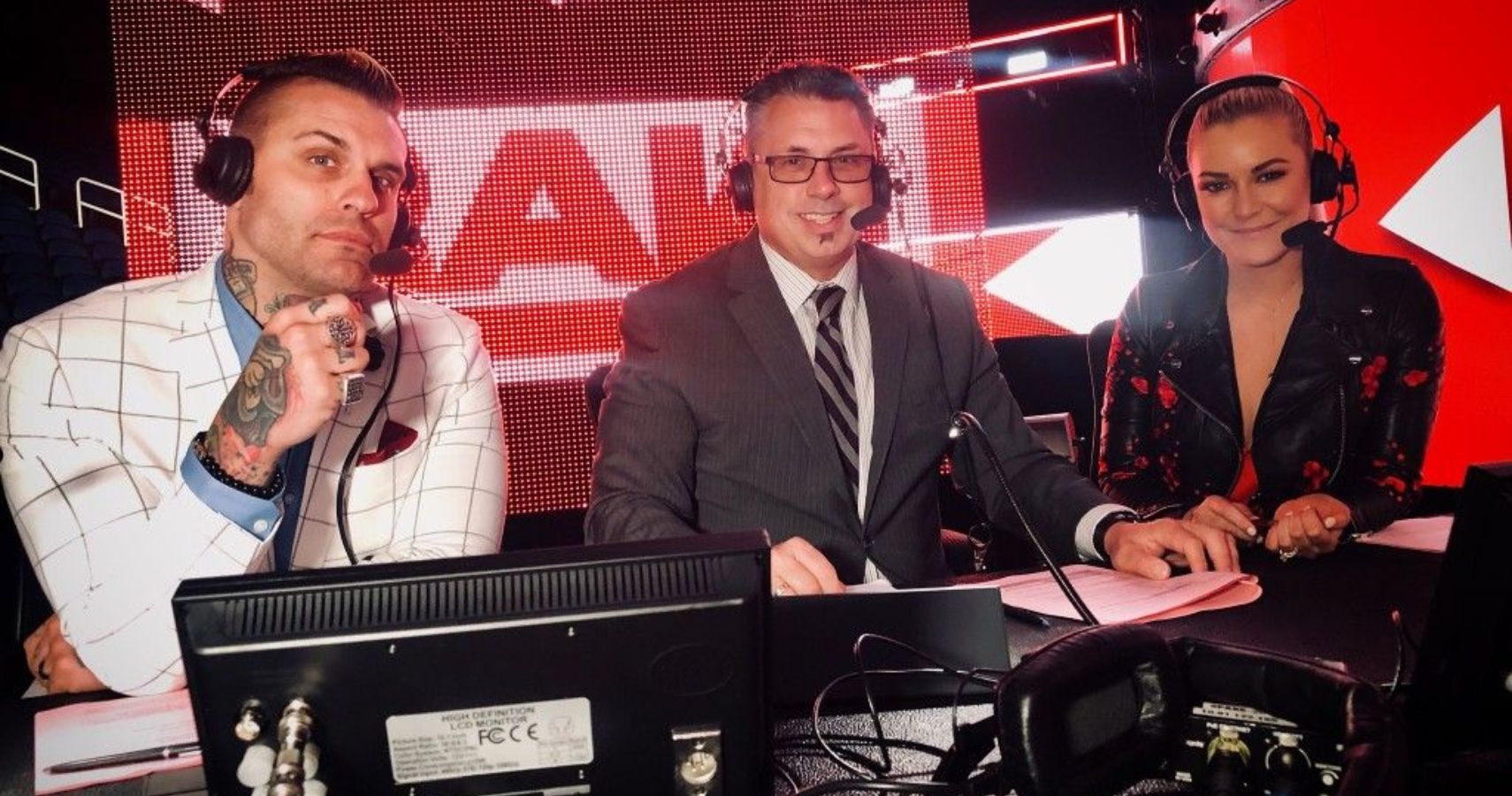 WWE Confirms Changes To Raw & SmackDown Announce Teams