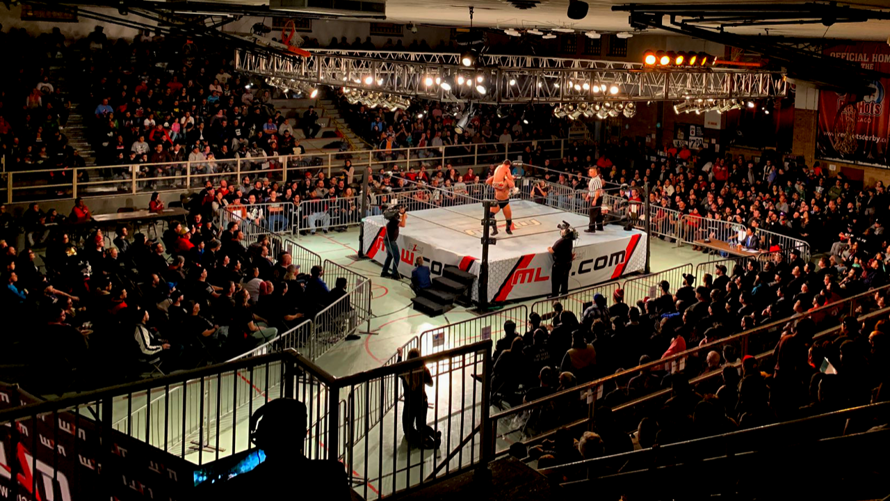 10 Crowds That Make Any Wrestling Event Better