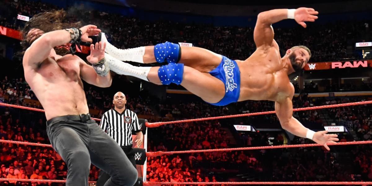 10 Flashiest Moves In Wrestling (That Don't Look Like They Hurt)