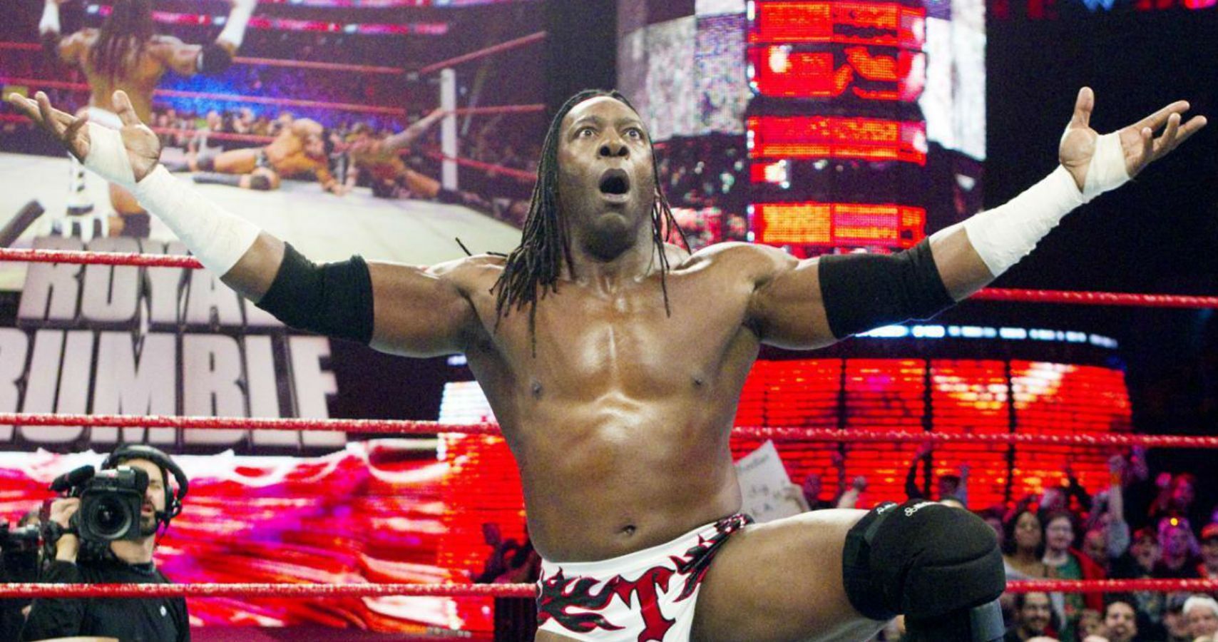How The Spinaroonie Helped Make Booker T Into A Big WWE Legend