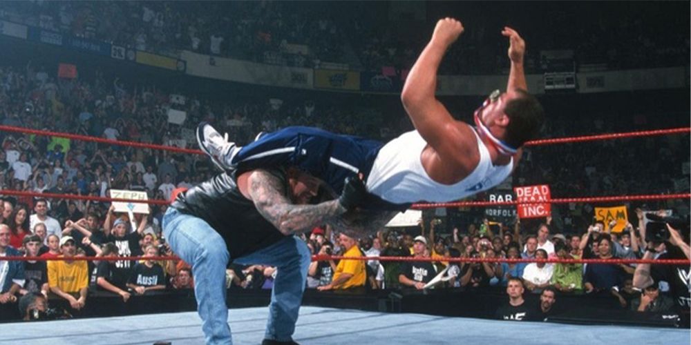 5 Reasons The Tombstone Is Undertaker's Best Finisher (& 5 Why It's The ...