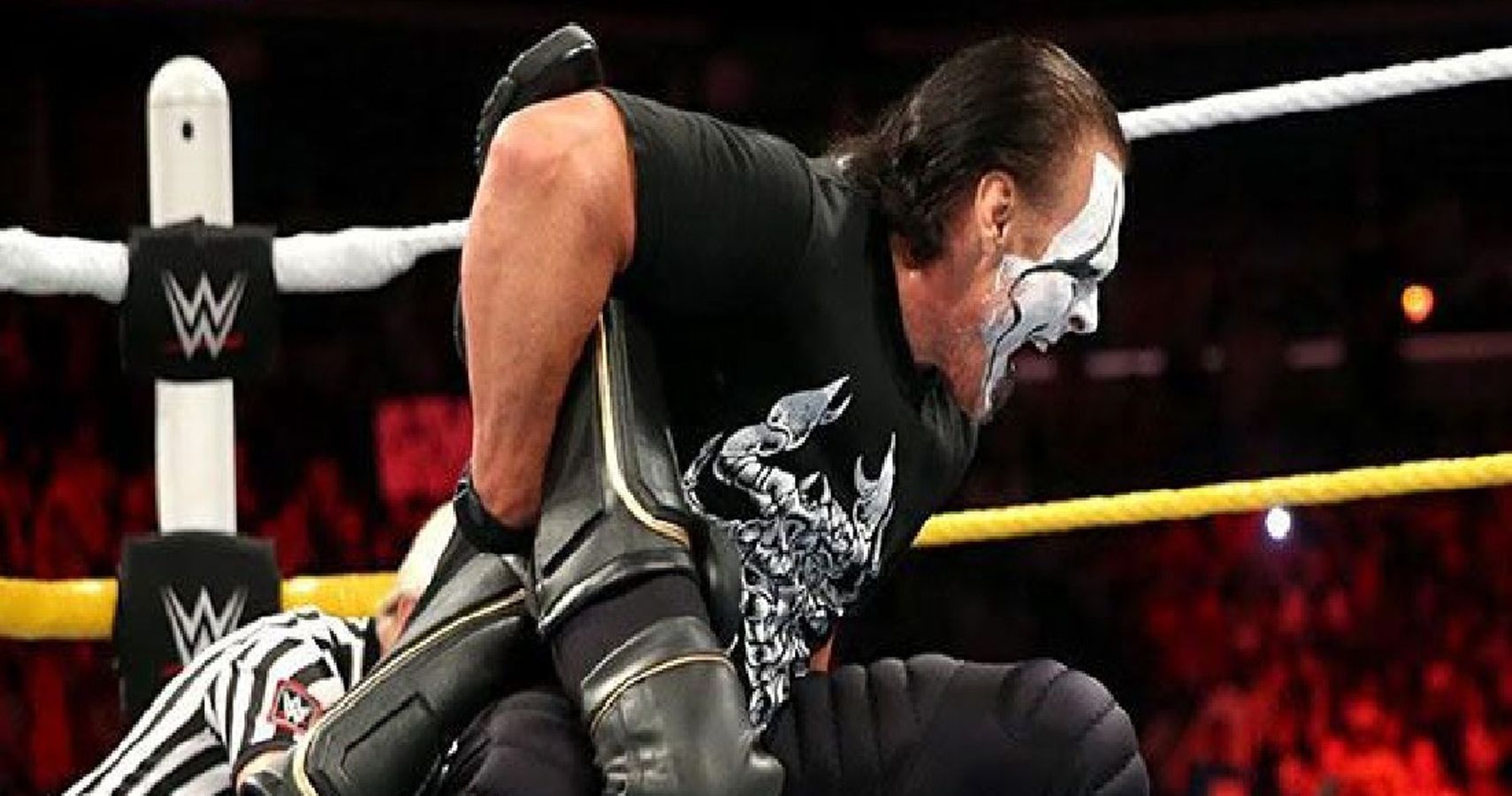 10 WWE Legends Who Started Off In A Tag Team