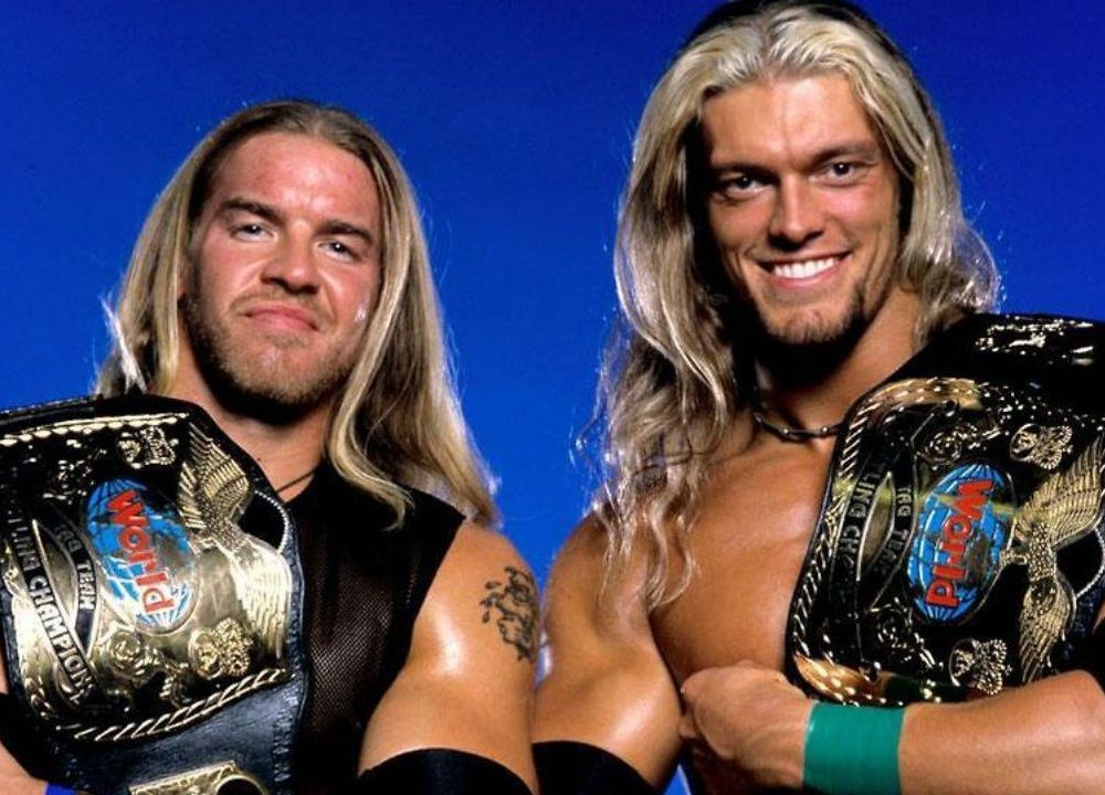 WWE: 10 Teams That Defined The 2000s