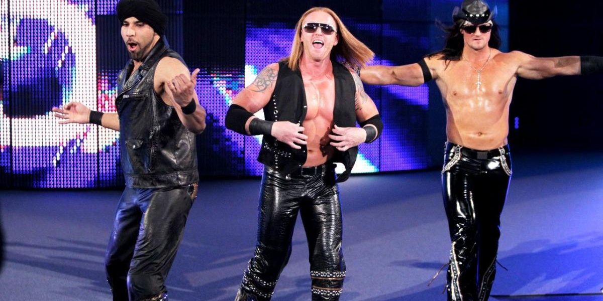 10 Great WWE Gimmicks Wasted On Bad Wrestlers