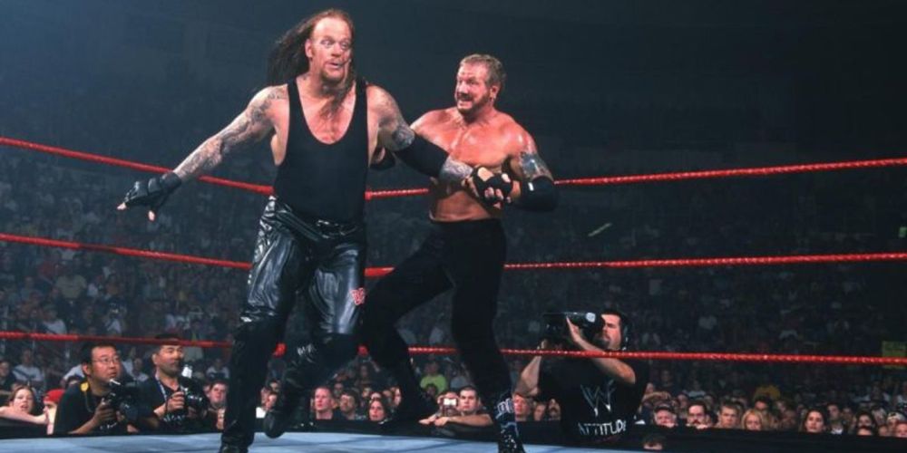 10 WWE Attitude Era Feuds Where The Wrong Person Won