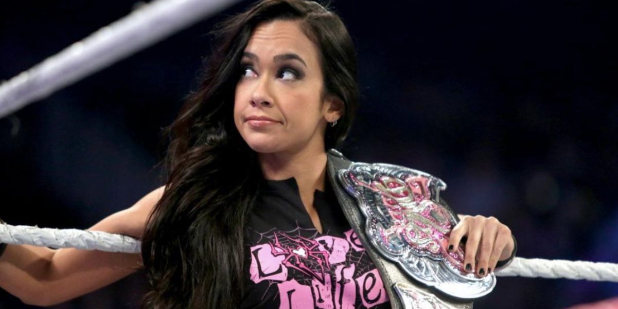 5 Reasons Why AJ Lee Could Return (And 5 Why She Probably Won’t)