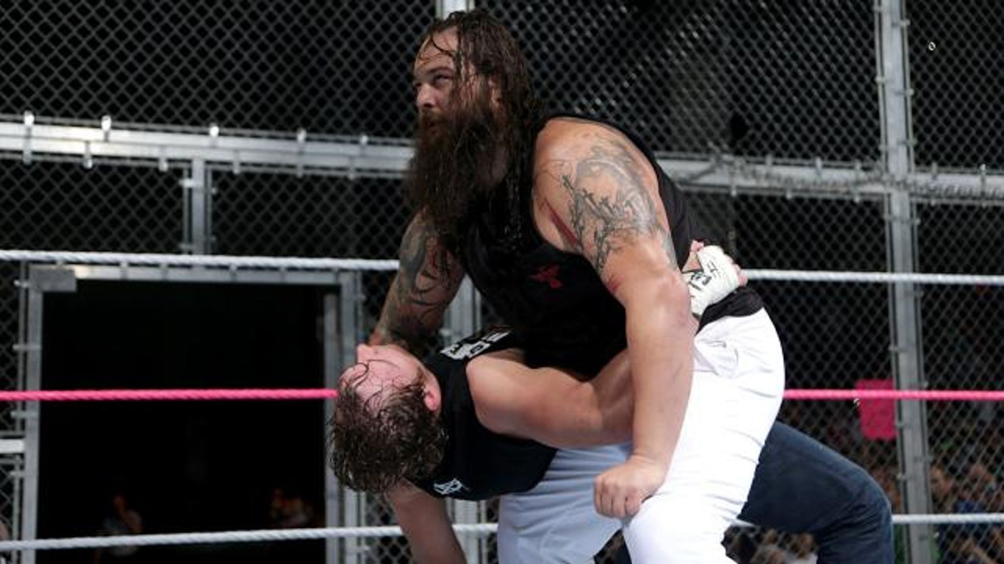 5 Reasons The Fiend Is Bray Wyatts Best Character And 5 Reasons It Was