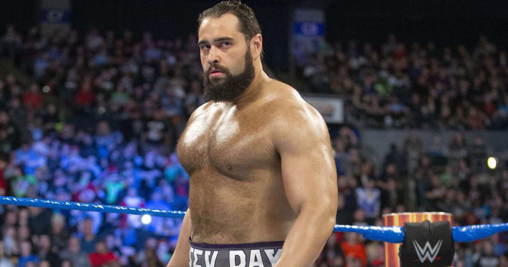 Rusev Succumbs To A Lack Of Barbers And Gives Himself A New Look [Photos]