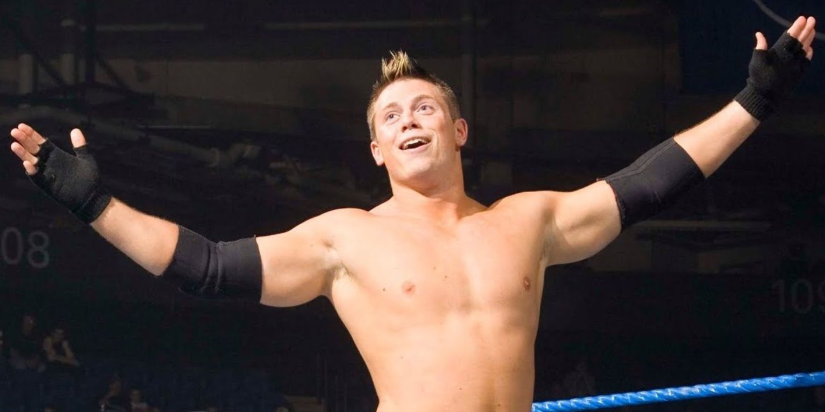 5 Wrestlers That JBL Loves (& 5 He Had Backstage Heat With)