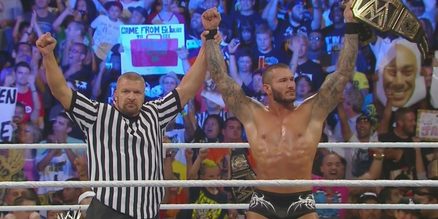 Triple H's 5 Biggest Heel Acts (& His 5 Most Heroic Babyface Ones)