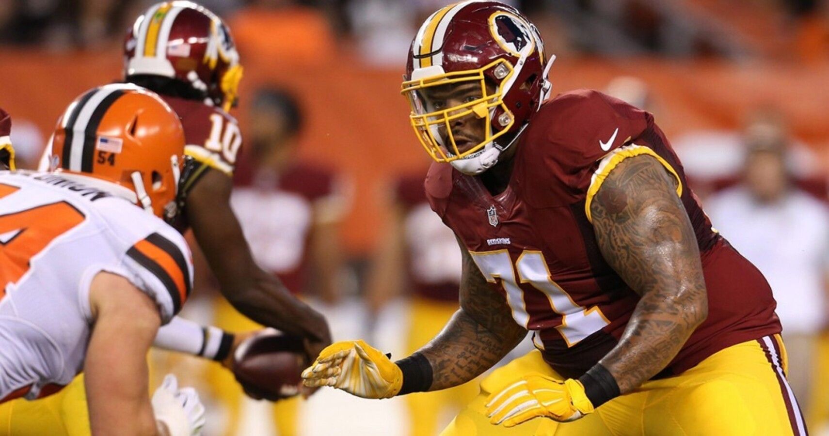 49ers Acquire Pro Bowler Trent Williams In Blockbuster Trade With Redskins