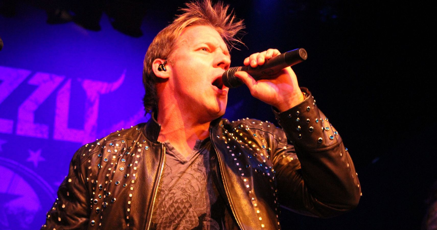 5 Best Singers In WWE (& 5 Worst), Ranked