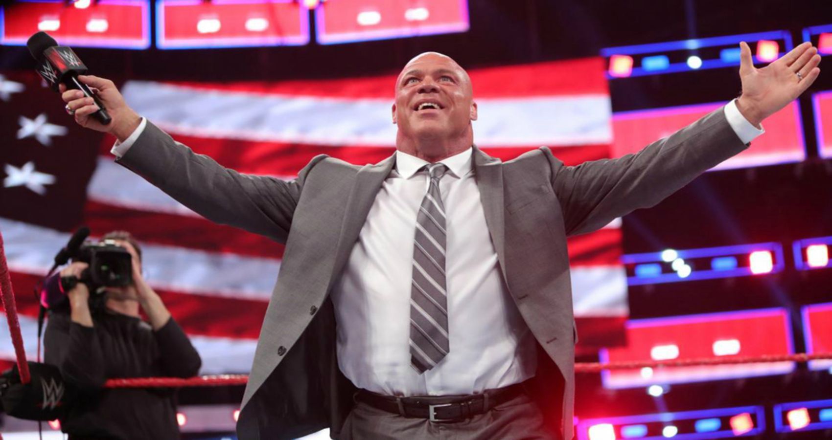 WWE's Top 10 General Managers, Ranked By Length Of Their Tenure