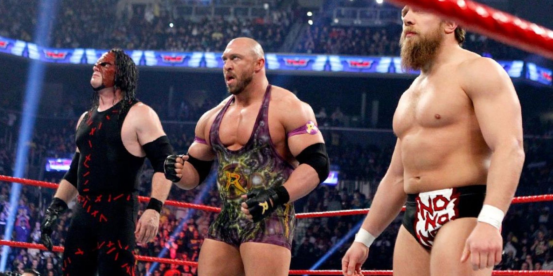 5 Best Matches Of Kane Under The Mask (& 5 Greatest Unmasked)