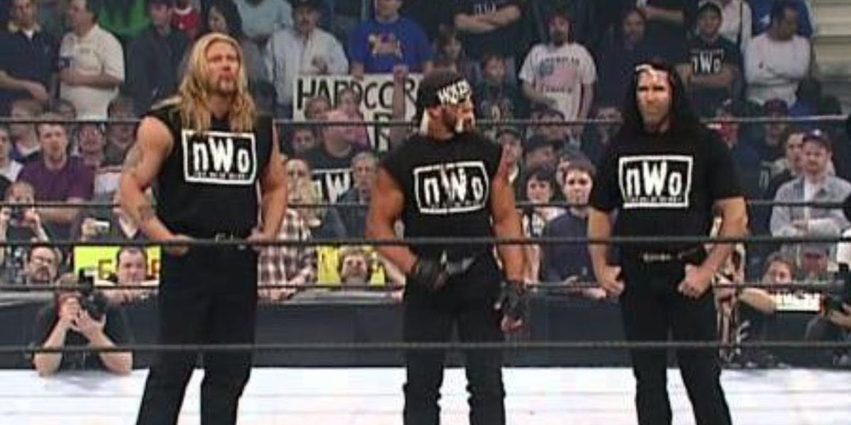 5 Ways The nWo Was The Top Stable Of The '90s (& 5 Ways It Was DX)