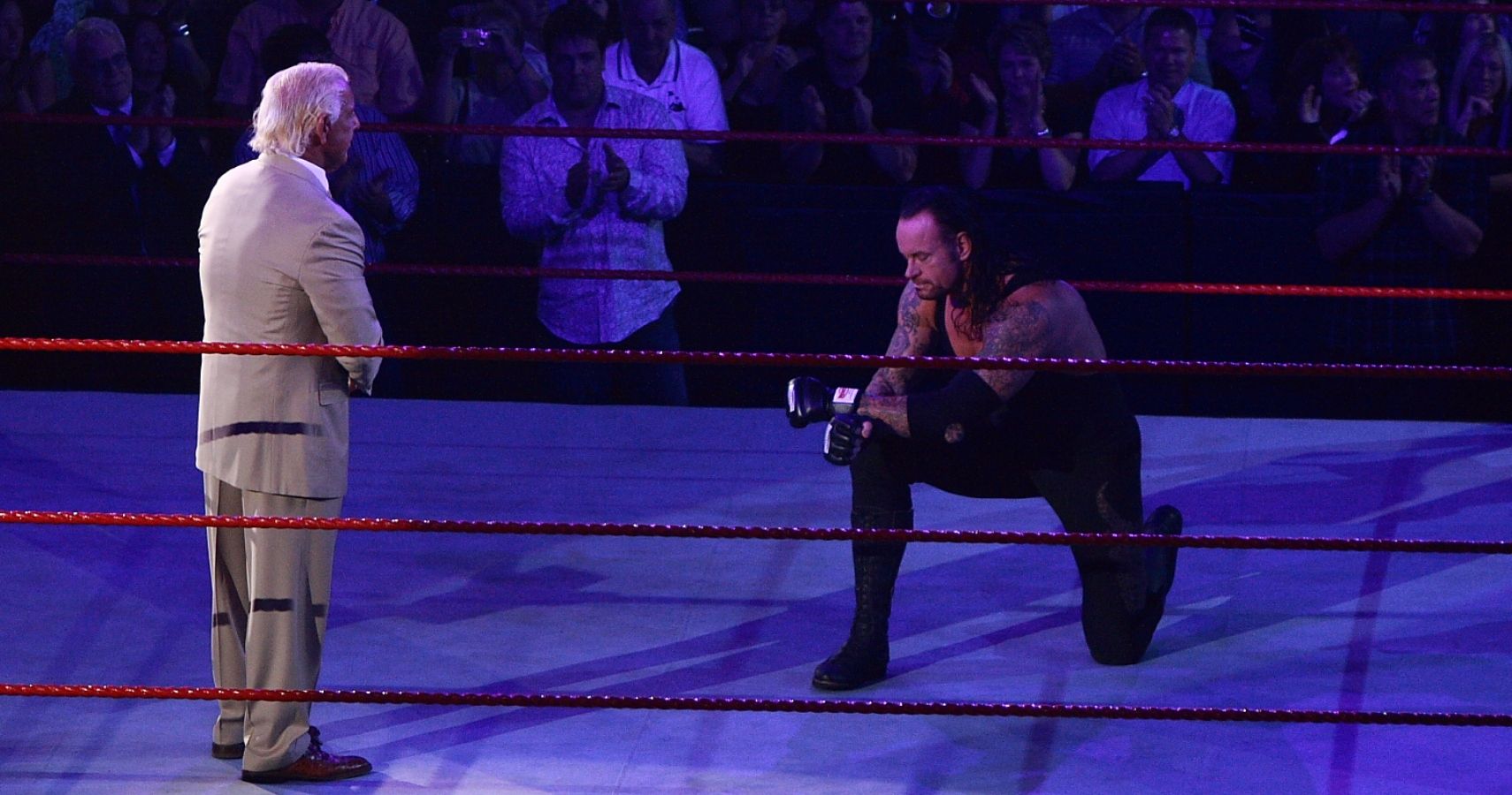 10 Wrestlers You Never Knew Were A Tag Team With The Undertaker
