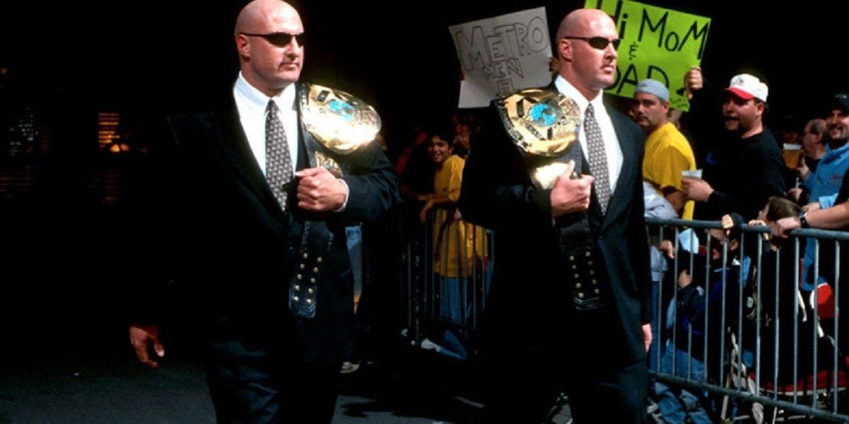 Picking Sides: 10 Surprising Real Life Reactions Wrestlers Had To The ...