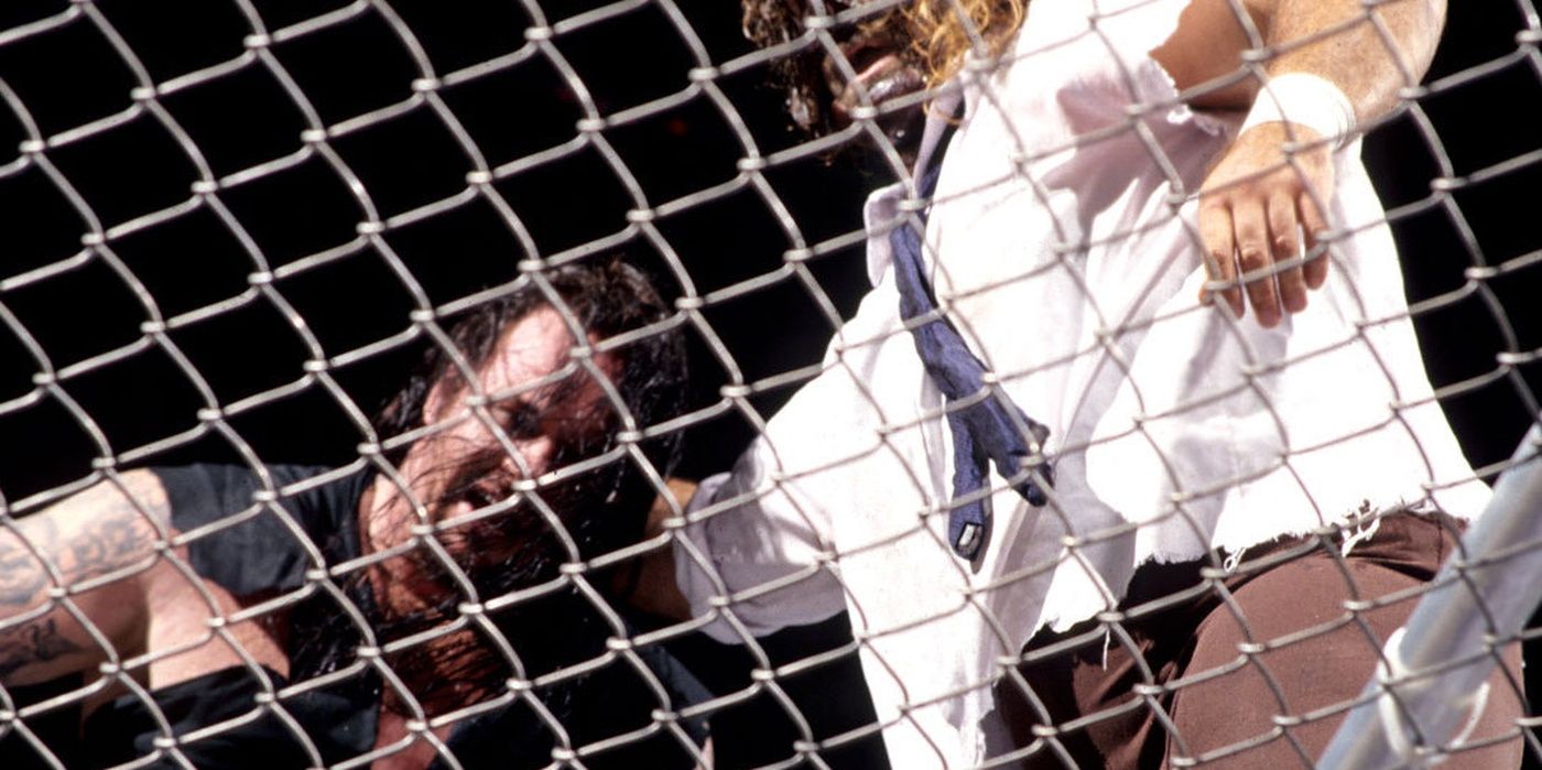 5 Of Mick Foley's Best Matches In WCW (& 5 In WWE)