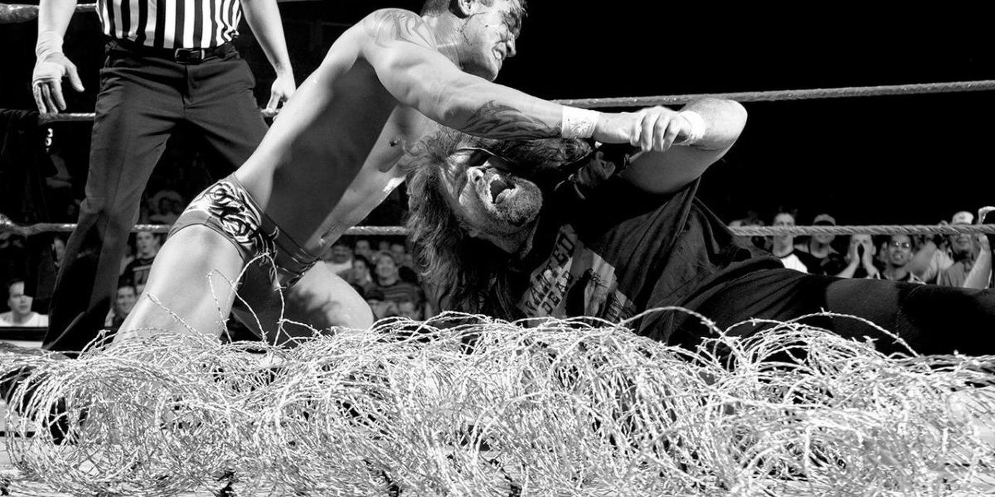 5 Of Mick Foley's Best Matches In WCW (& 5 In WWE)