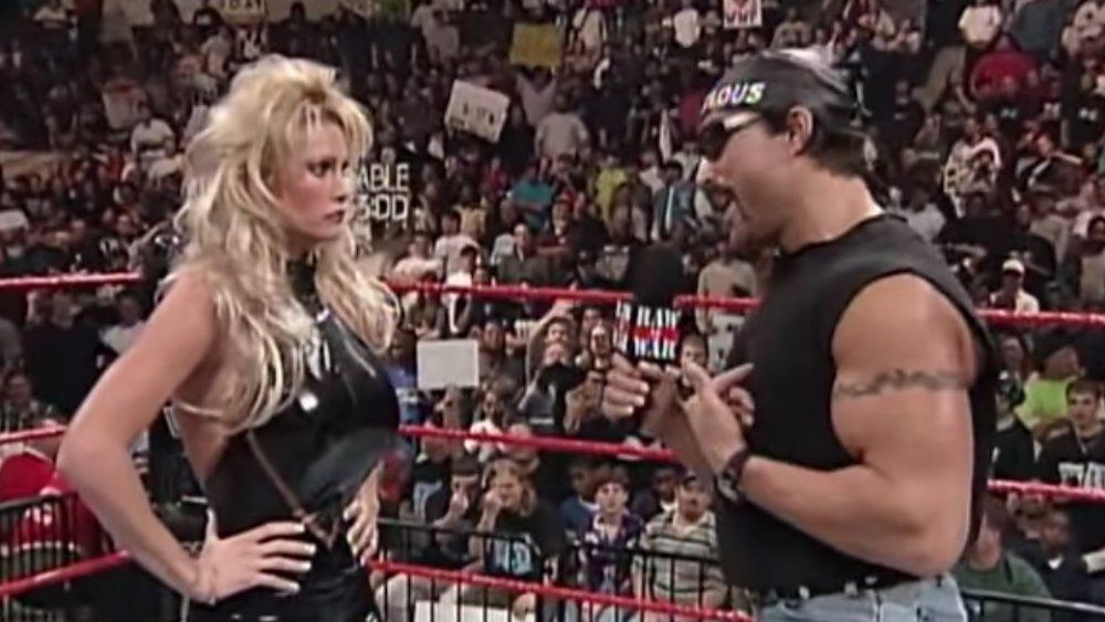 WWE: 5 Reasons Chyna Was The Biggest Female Star Of The 90s (& 5 Why It Was Sable)