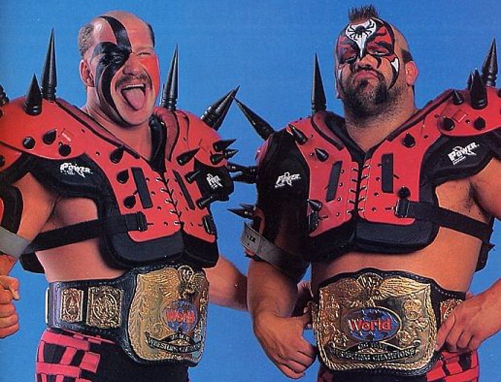 5 Ways The Legion Of Doom Was Best In WWE (& 5 Ways They Were In WCW)